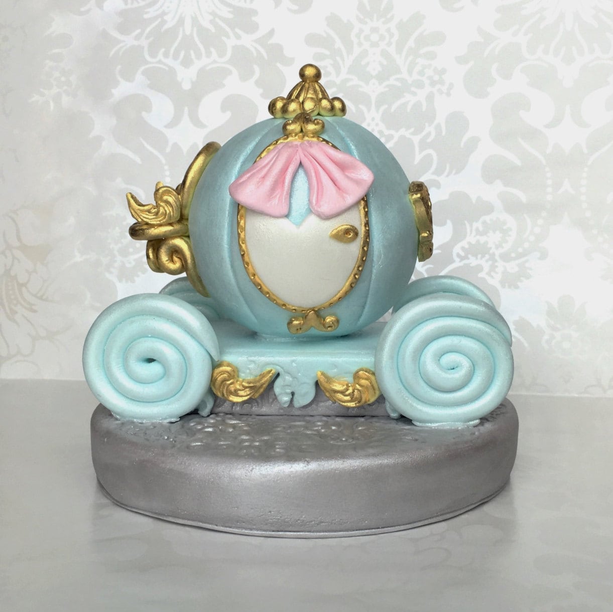 Cinderella Carriage Cake Topper. Fondant Carriage Cake Topper ...