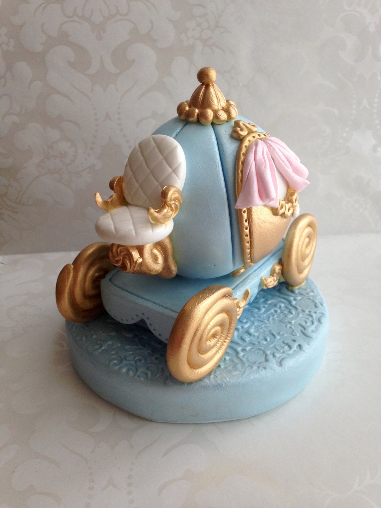 Fondant Princess Carriage Cake Topper/cinderella Carriage Cake Topper ...