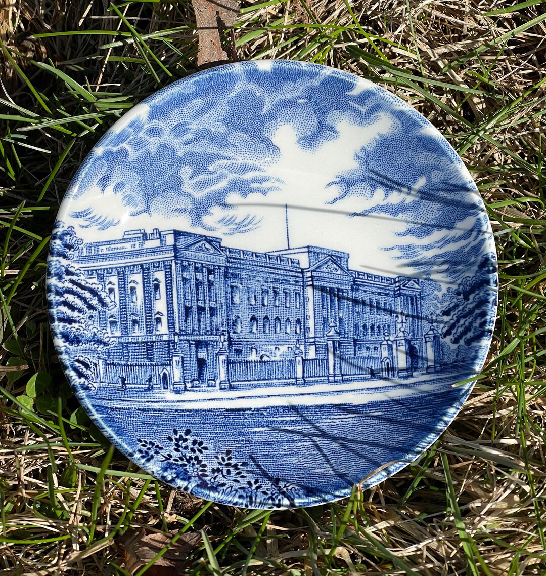 Enoch Wedgwood Vintage Tunstall Miniature Tower of London Illustration ...