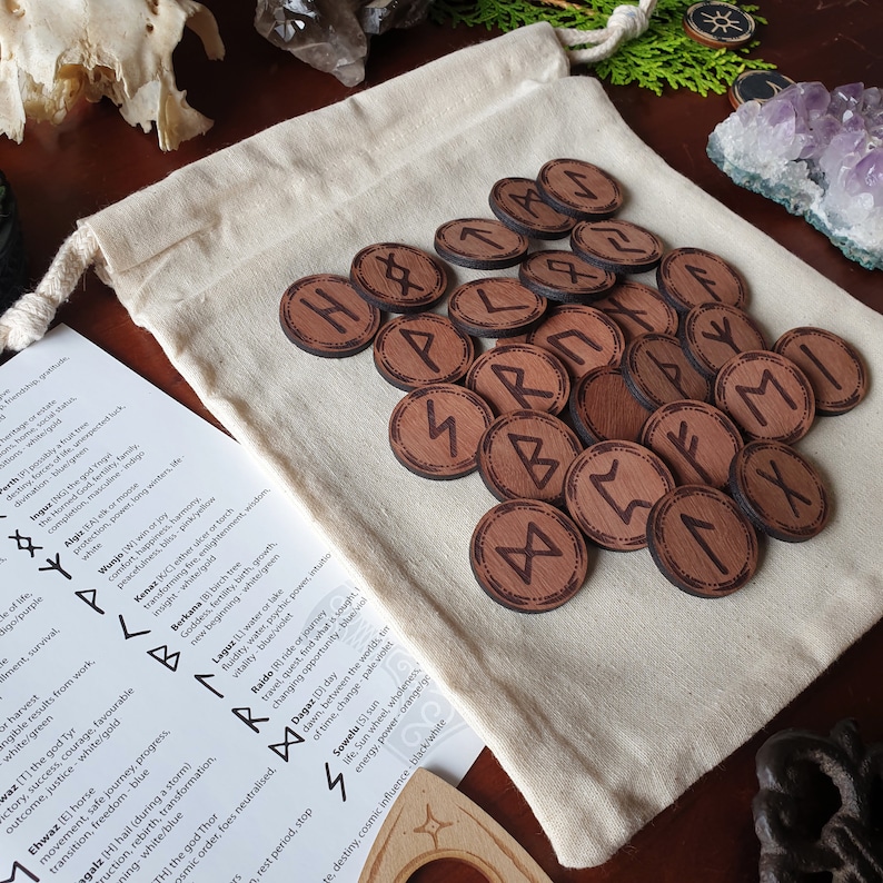 Futhark Rune Set // Round Laser Engraved Runes // Norse Viking | Etsy