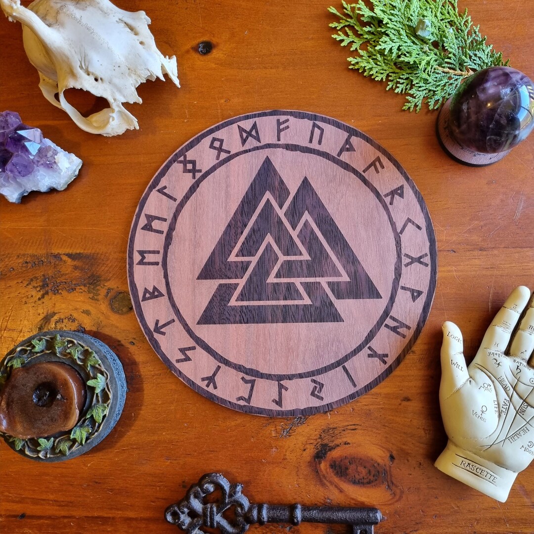 Valknut Tile // Norse Viking Altar Tile // Magickal Decor - Etsy