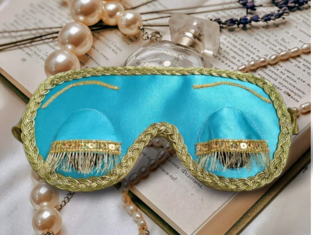 Breakfast at Tiffany's Sleep Mask: Blue Satin Audrey Hepburn Style - Etsy