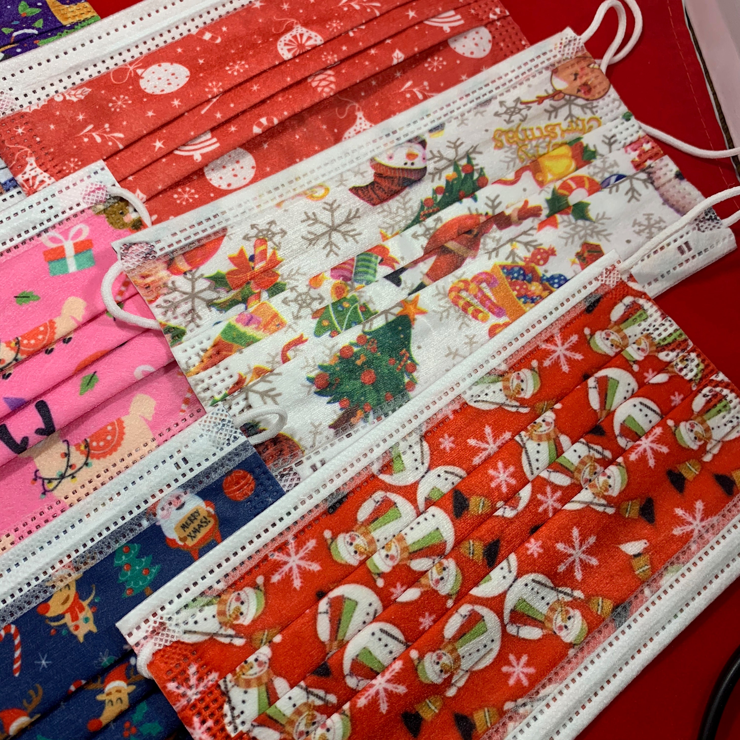 Christmas Face Masks / Adult Face Mask /3-ply Disposable - Etsy