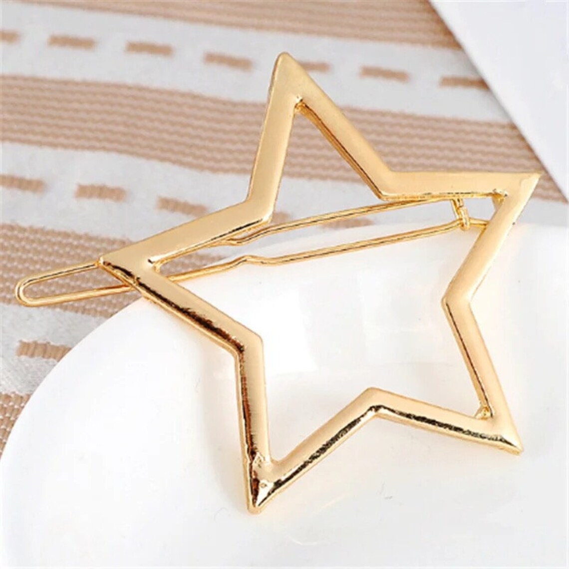 Star Hair Clip, Metal Hair Clip, Minimalist Hair Clip, Hair Accessory ...