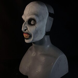 Máscara Silicona Valak Con Dientes. La Monja. El Conjuro - Etsy