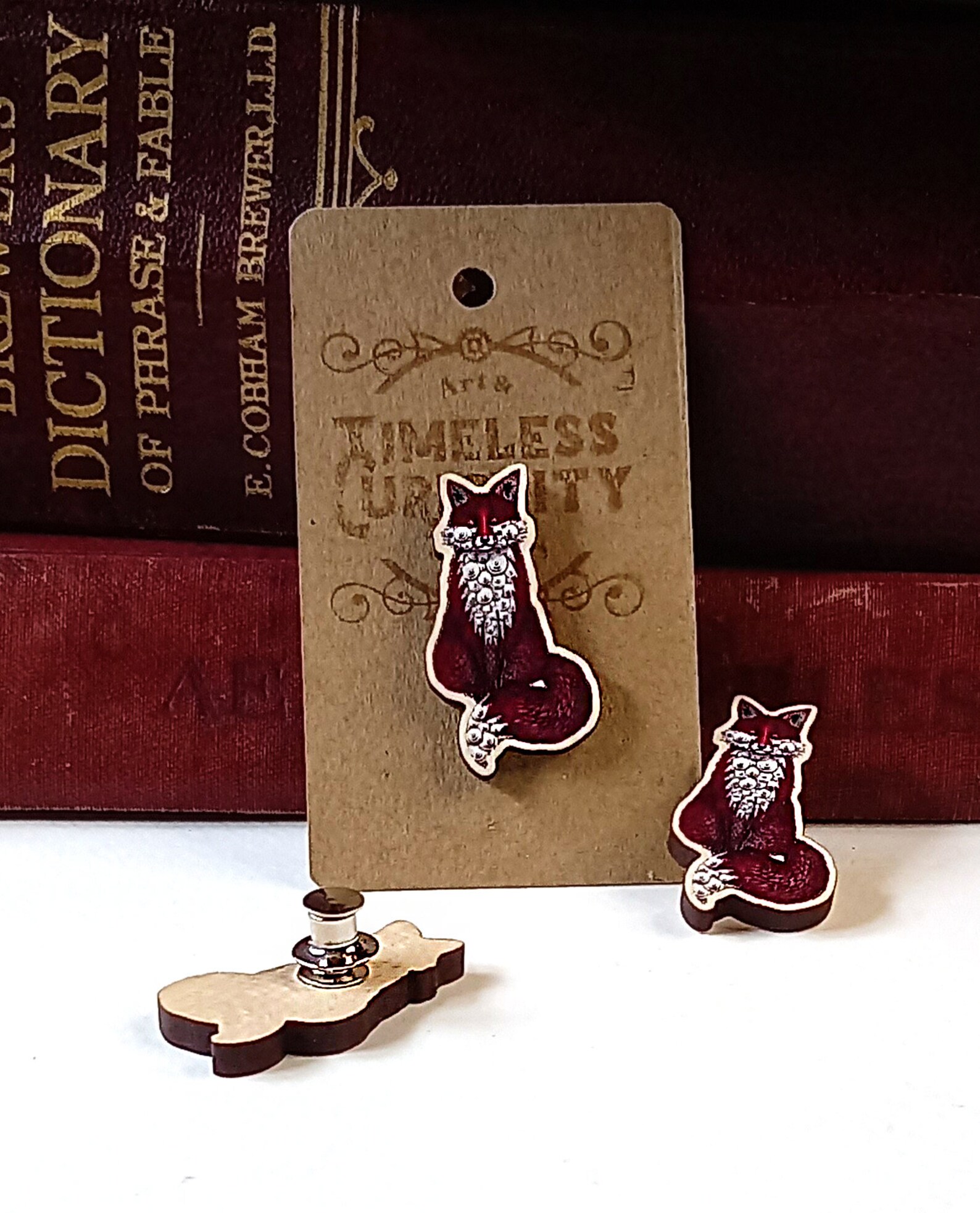 Red Fox Pin Brooch Wooden Badge Unique Designed British Wildlife Lapel ...