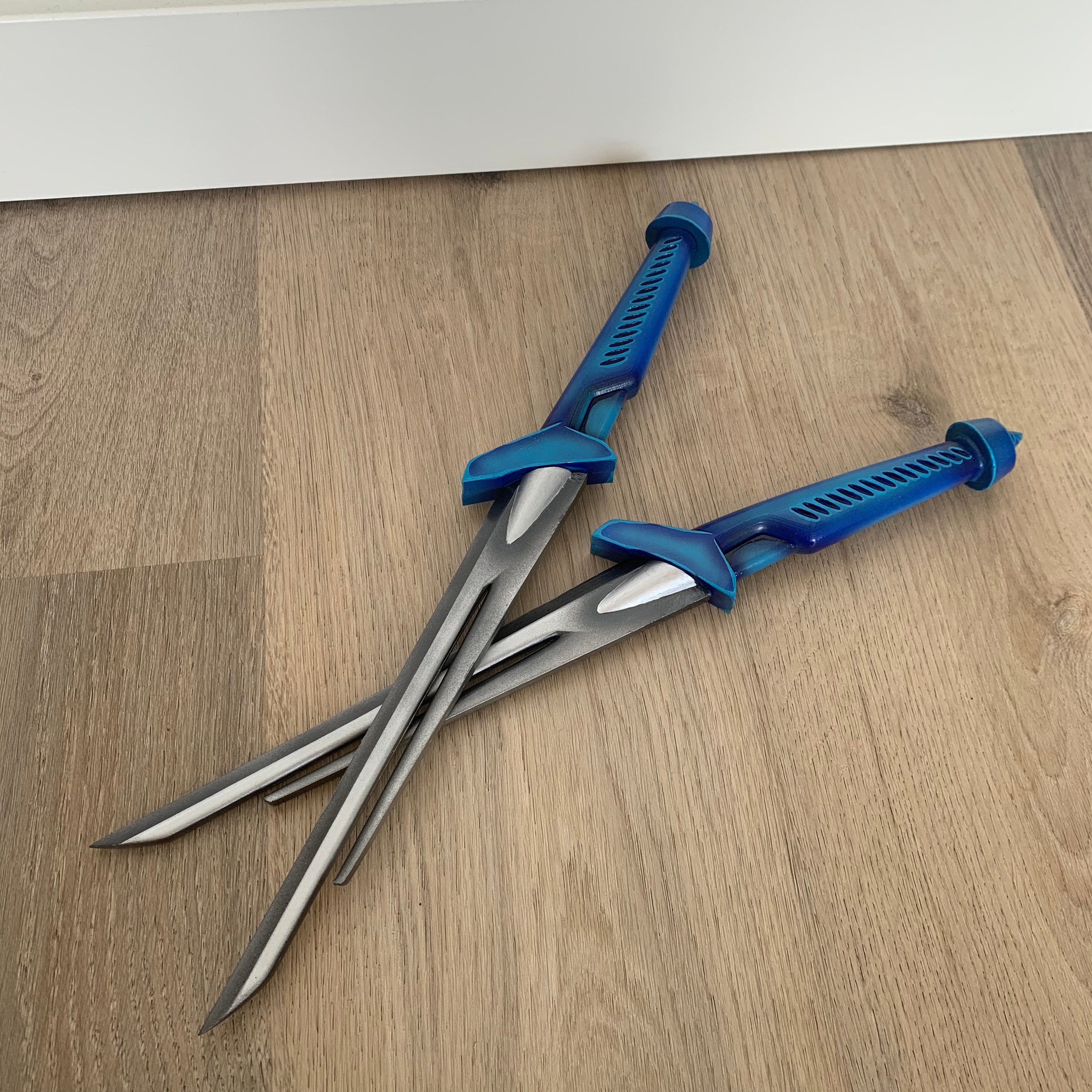 Loki Daggers Thor Ragnarok - Etsy UK