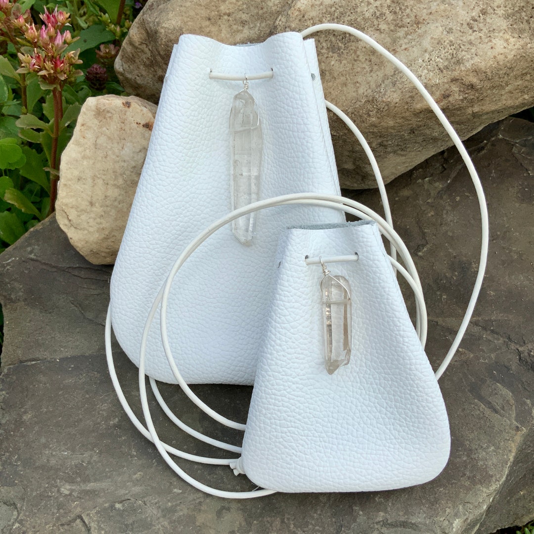 White Leather Pouch Medicine Bag Medicine Pouch Amulet Crystal Shaman ...