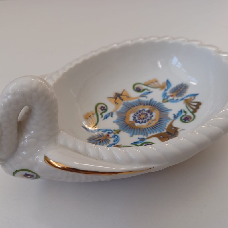 Swan Soap Dish - Etsy