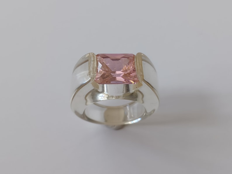 Vintage Clear Perspex Ring Set With Glittering Pink Gemstone - Etsy
