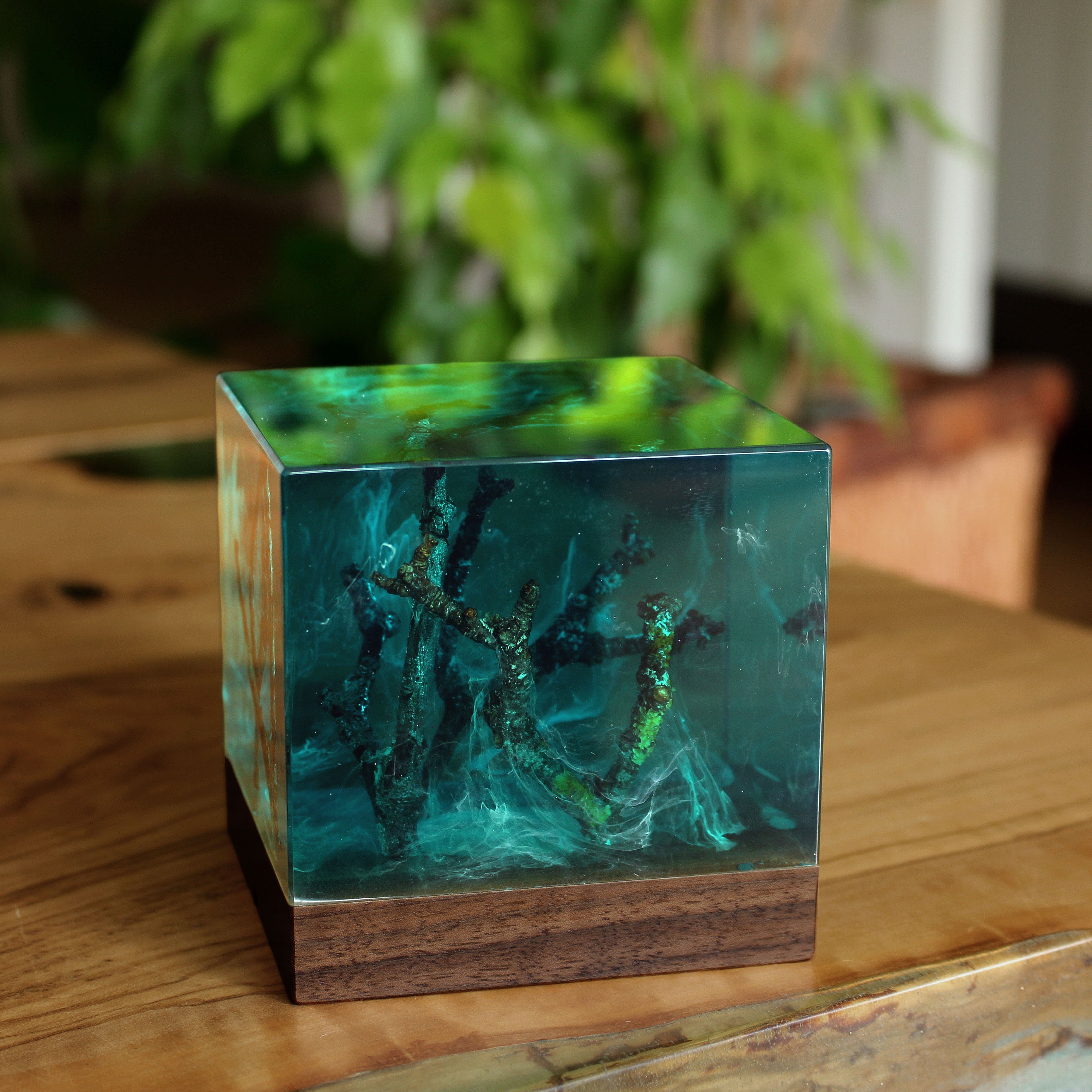 Underwater Decor Resin and Wood Decor Ambient Night Light - Etsy
