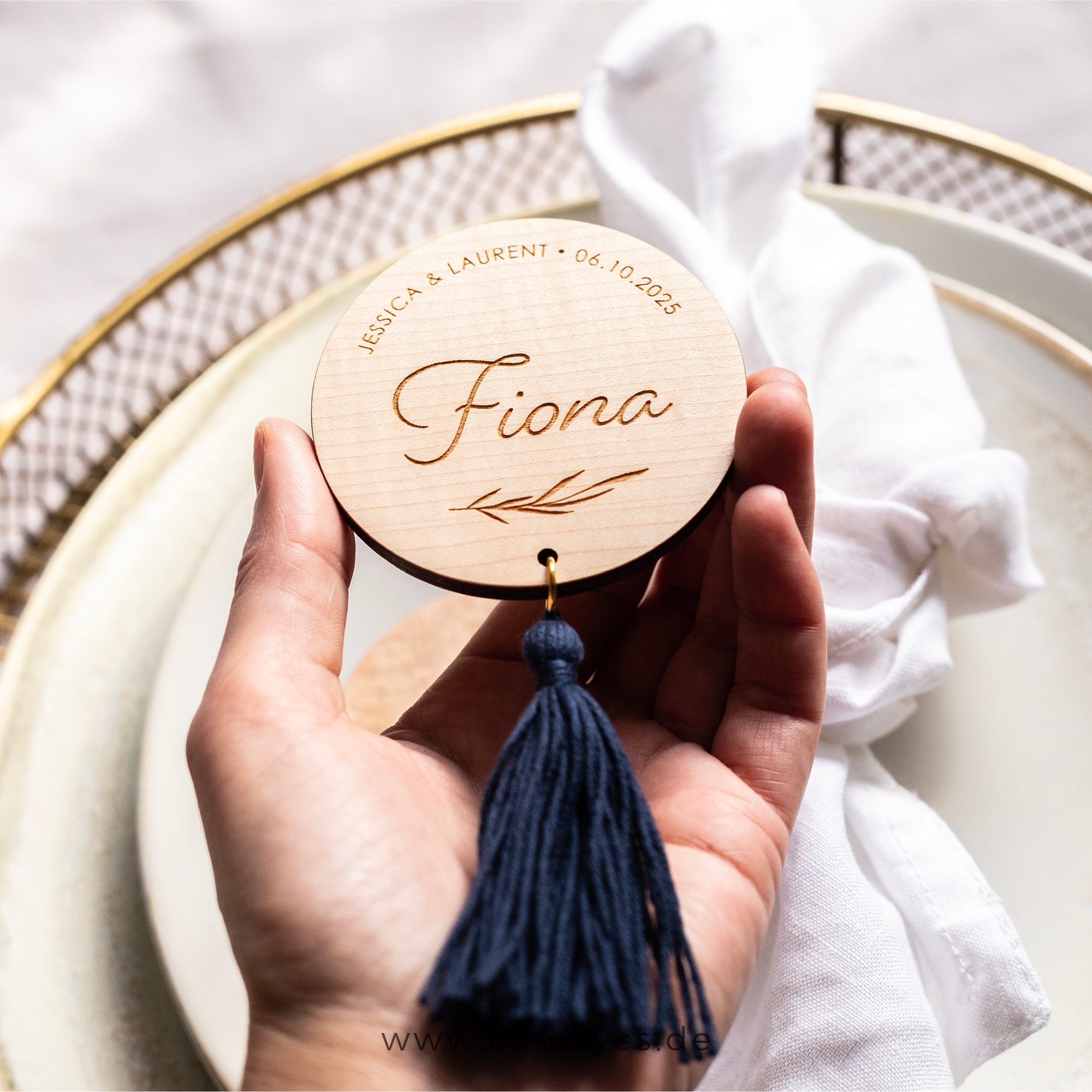 Place Cards Wedding Name Plate Wooden Magnet Table Decoration ...