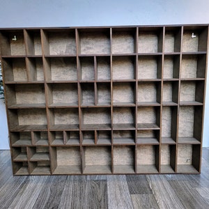 Multi Compartment Wooden Display Shelf-crystal Display Shelf- Curio ...