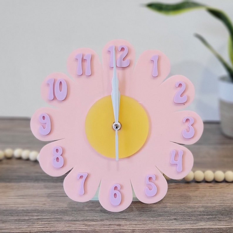 Retro Vintage 1970s Inspired Daisy Desk Clock Funky Desk - Etsy
