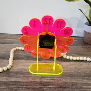 Retro Vintage 1970s Inspired Daisy Desk Clock Funky Desk Clock Retro ...