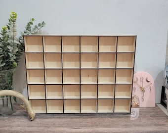 28 Compartment Wooden Display Shelf Trinket Shelf Curio Cabinet Knick ...
