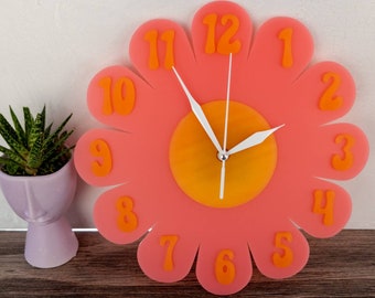 Mini Retro Vintage 1970s Inspired Daisy Wall Clock -funky Wall Clock ...