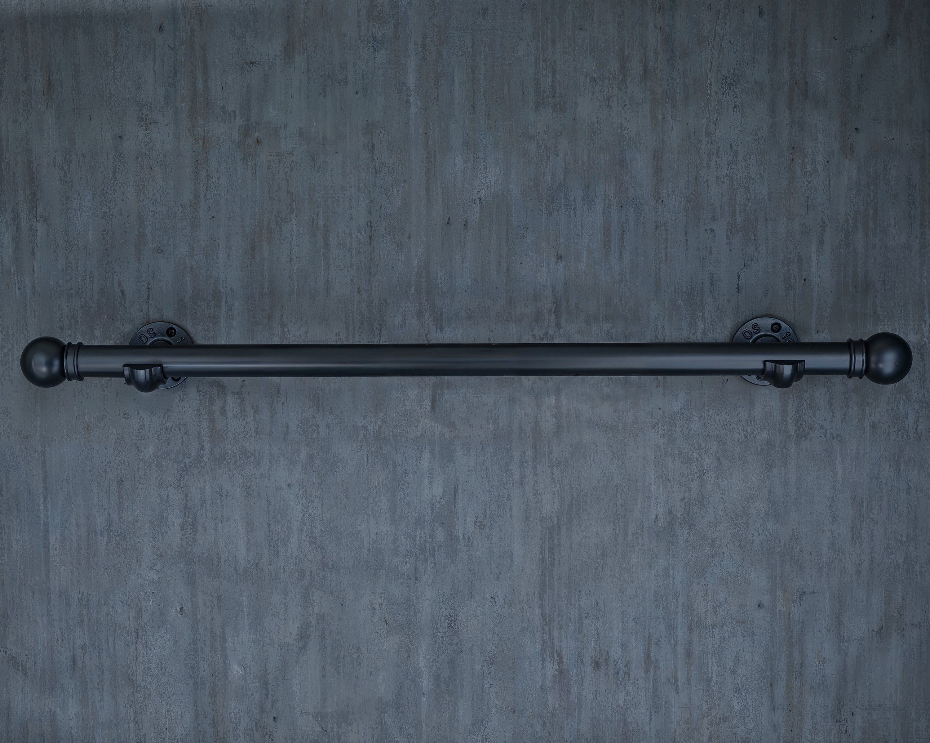 Black Metal Curtain Rail Wrought Iron Wall Mounted Vintage Curtain Rod ...