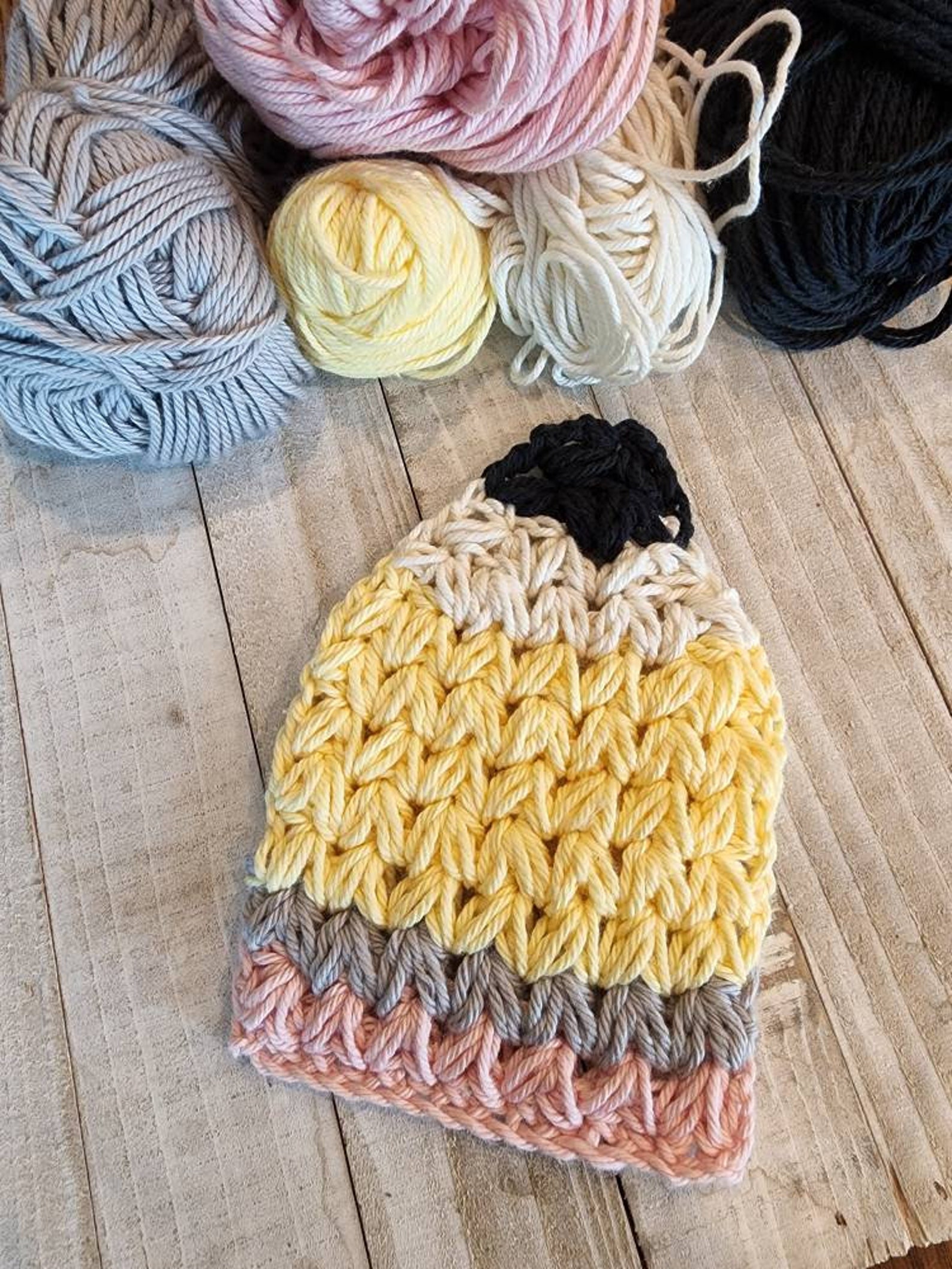 Crochet Pattern Crochet Meadow Pencil Coaster Pencil - Etsy