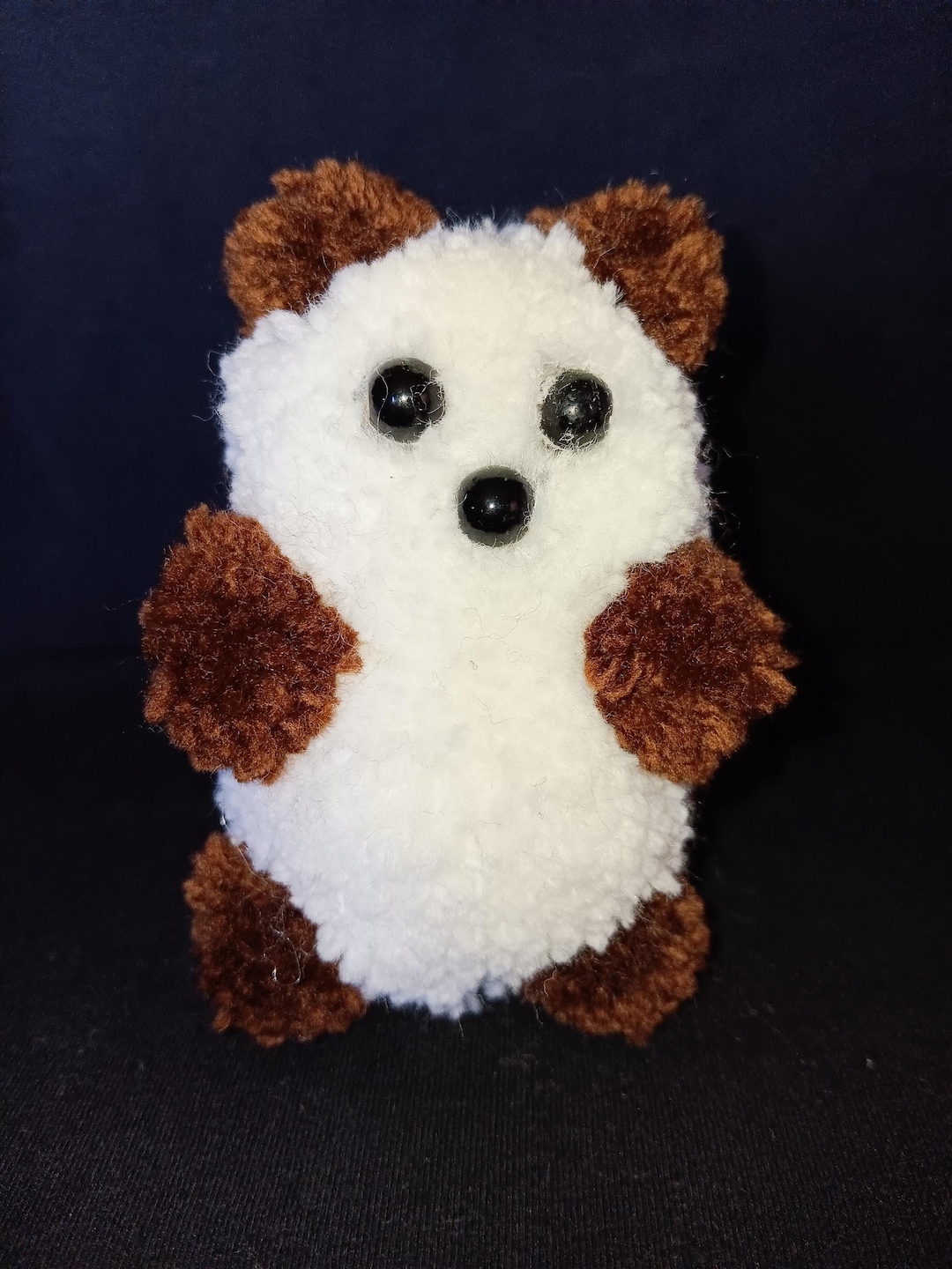 Bear - Cheerful Pom Pom Bear for Christmas - Etsy