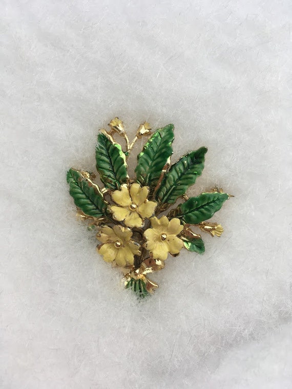 Vintage exquisite brooch, primrose - Gem