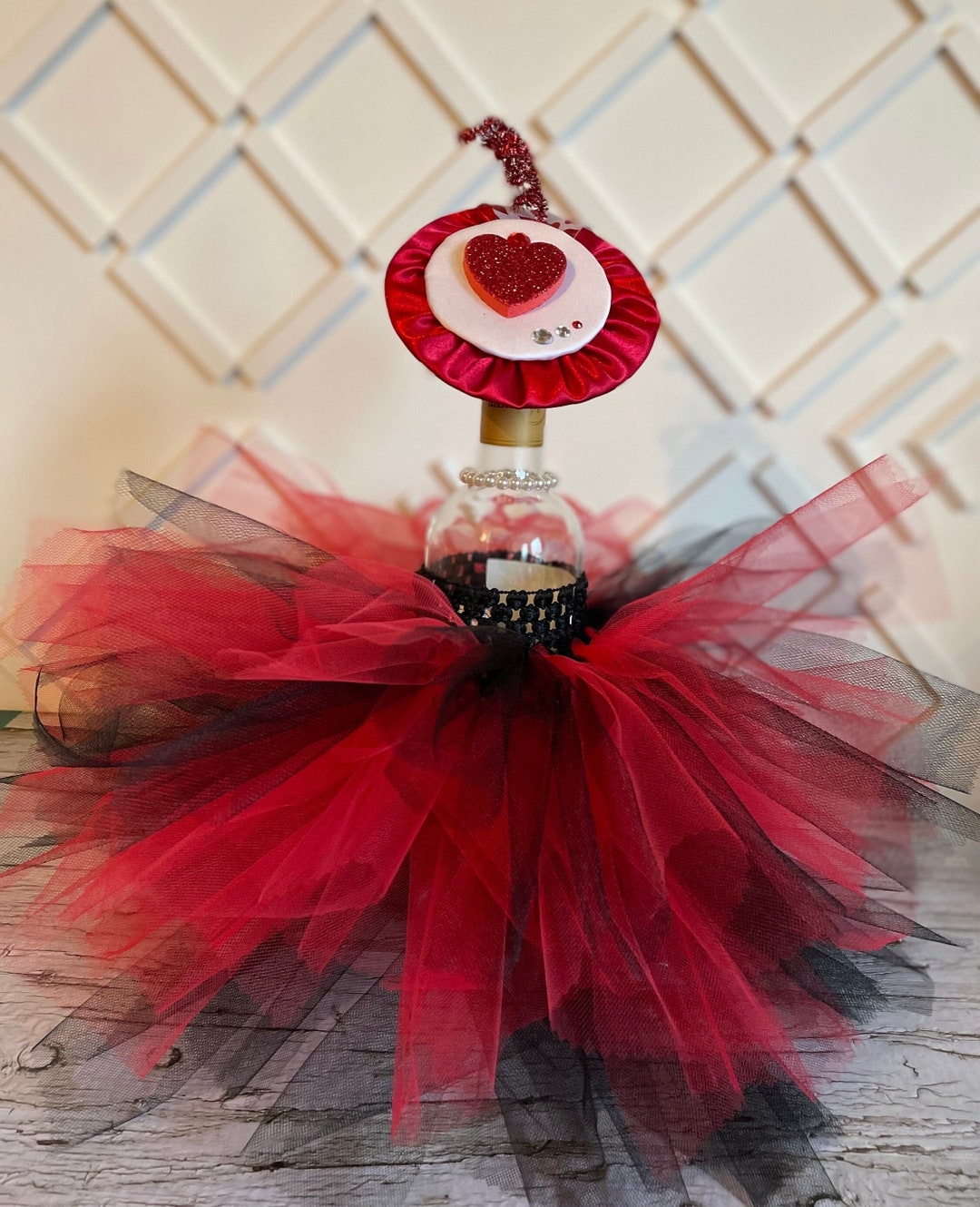 Red and Black Valentine's Day Wine Bottle Cover, Tulle Wine Table Decor ...
