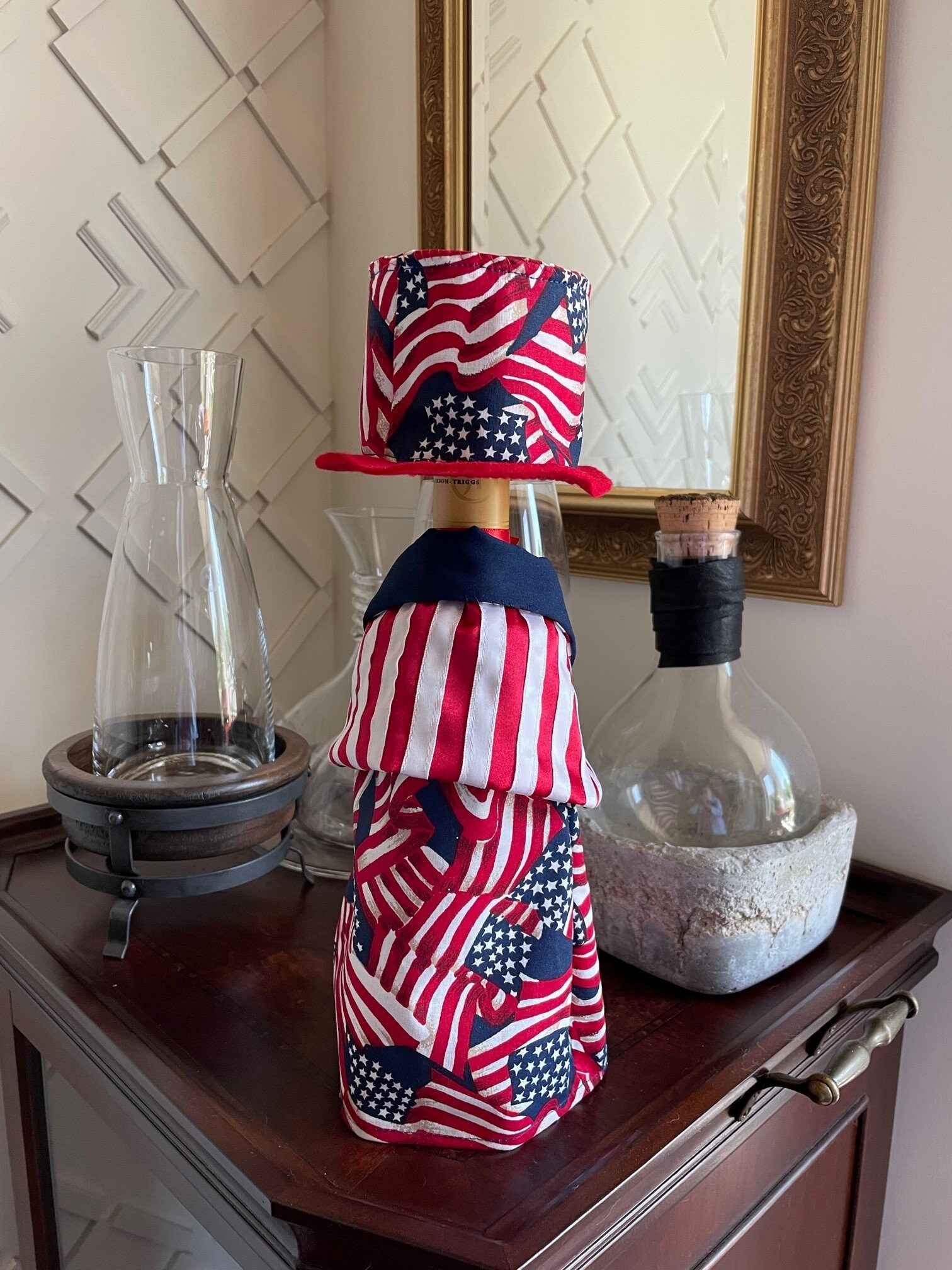 Fourth of July Wine Bottle Cover, Independence Day Centrepiece, Red ...