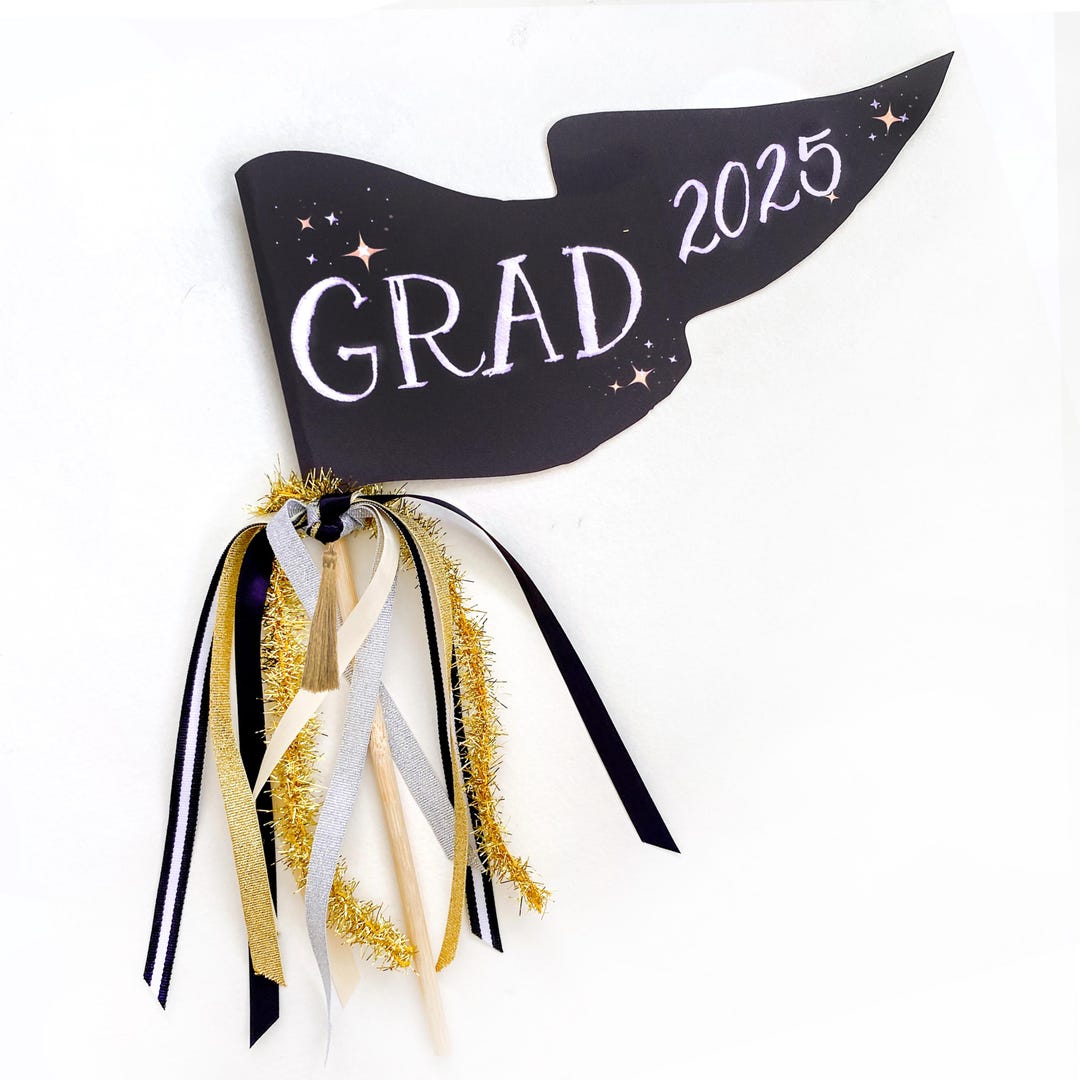 Grad 2025 Pennant Flag | Graduation Pennant | Graduation Flag ...