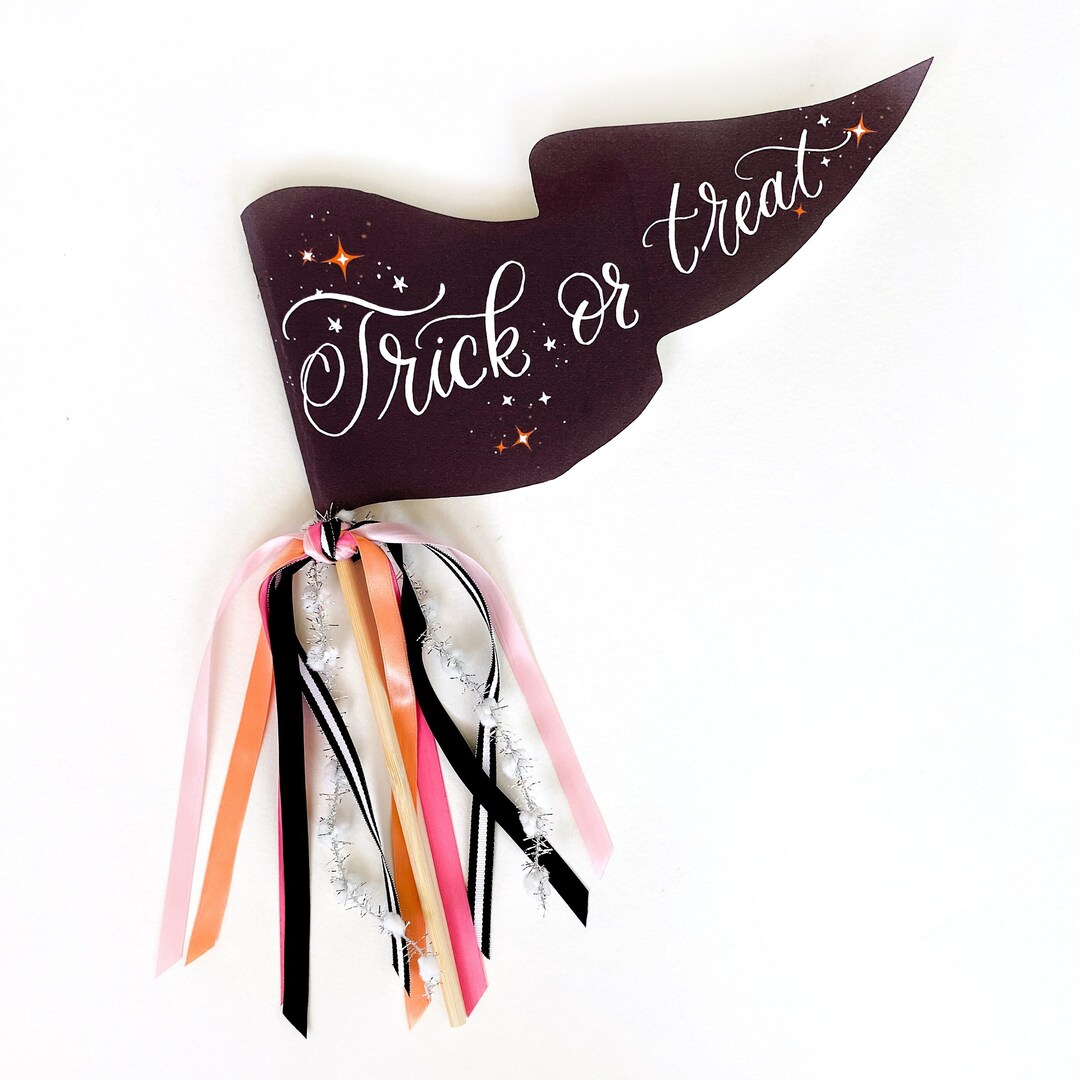 Trick or Treat Party Pennant | Halloween Pennant | Trick or Treat Party ...