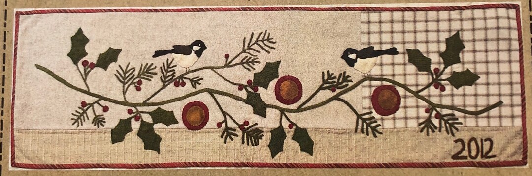 Pine and Holly Table Runner Pattern by Norma Whaley of Timeless Traditions, Wool & Cotton ...