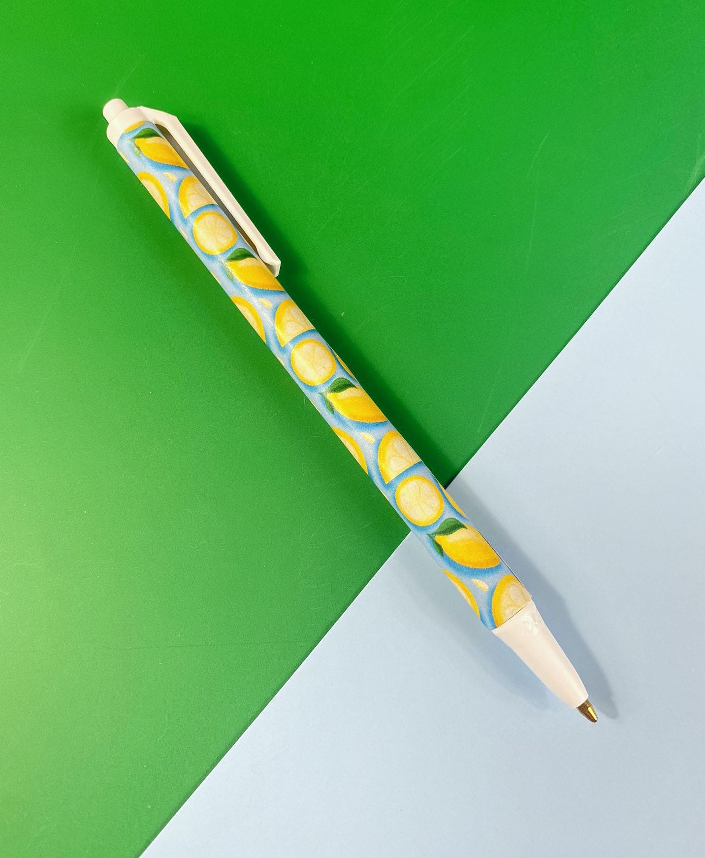 Lemon Squeezy Fruit Print Pattern Retractable Black Ink Pen Stationery ...
