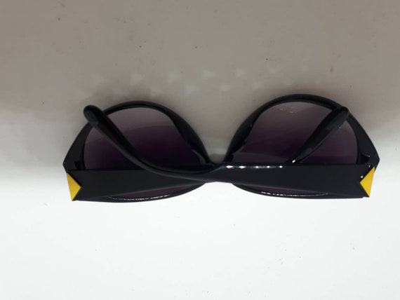 Vintage PLAYBOY 4631 sunglasses optyl Made in Austria… - Gem
