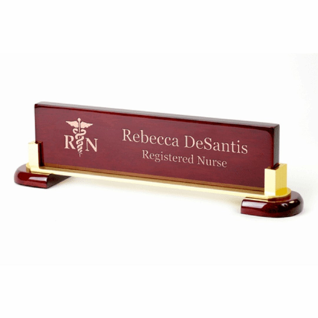 Desktop Name Plate for Nurses - Personalized - Etsy