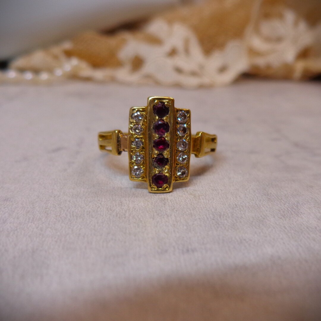 Stunning Vintage Art Deco Ruby & Diamond Ring - Etsy