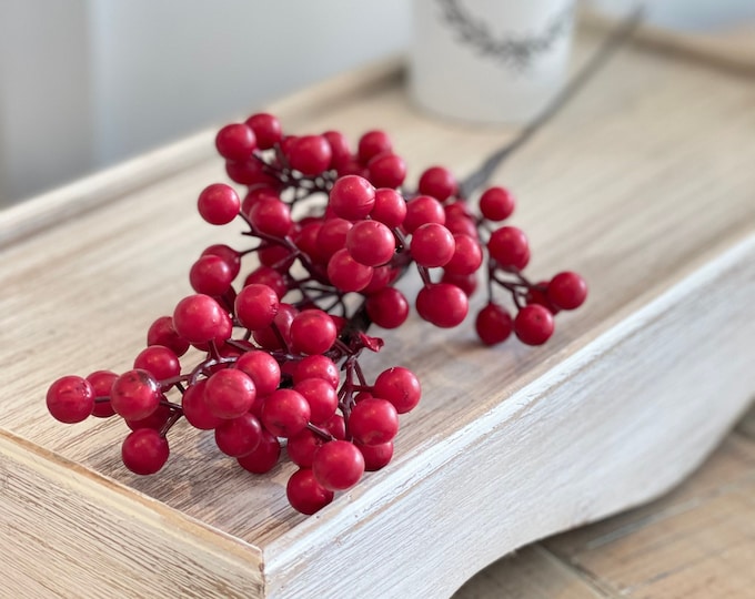 Red Christmas Berries, Matt Weatherproof Berry Pick, 18 Inch Red Berry ...