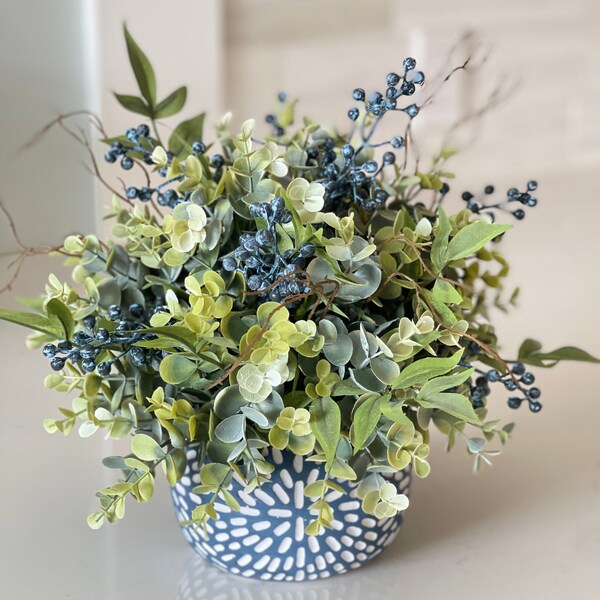 Coastal Floral Arrangement - Etsy
