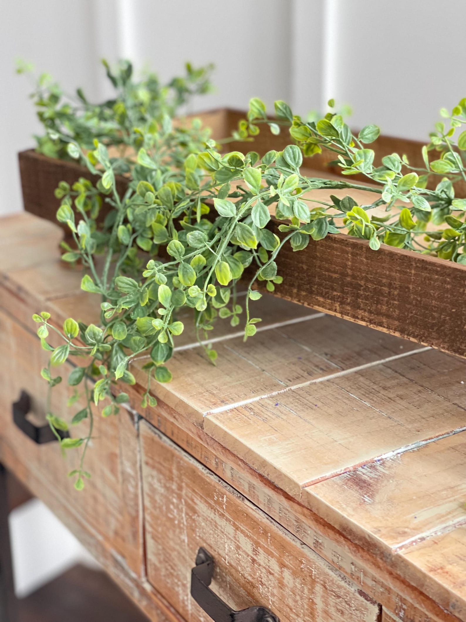 Greenery Vine Garland , Seraph Vine 6 Ft Long Greenery Garland, Plastic ...