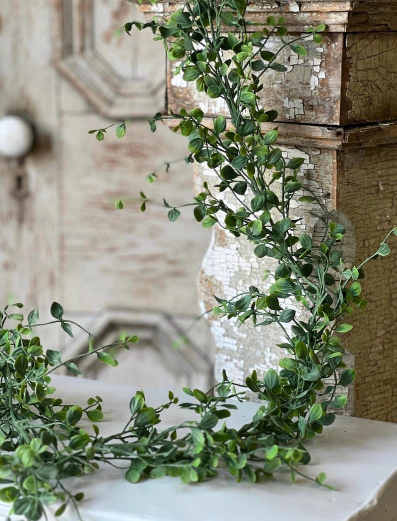 Greenery Vine Garland , Seraph Vine 6 Ft Long Greenery Garland, Plastic ...