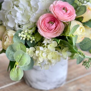 Farmhouse Mother Day Bouquet Floral Arrangement Centerpiece Tabletop ...