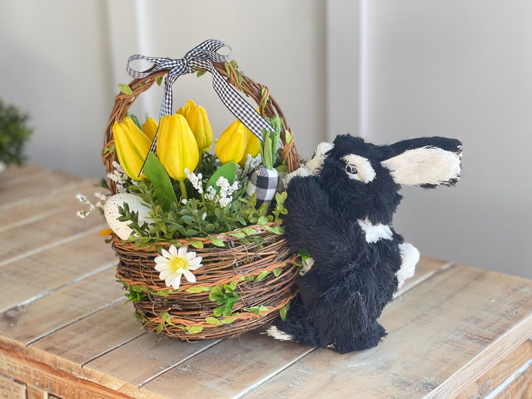 Easter Farmhouse Floral Arrangement, Easter Bunny With Grape Vine ...