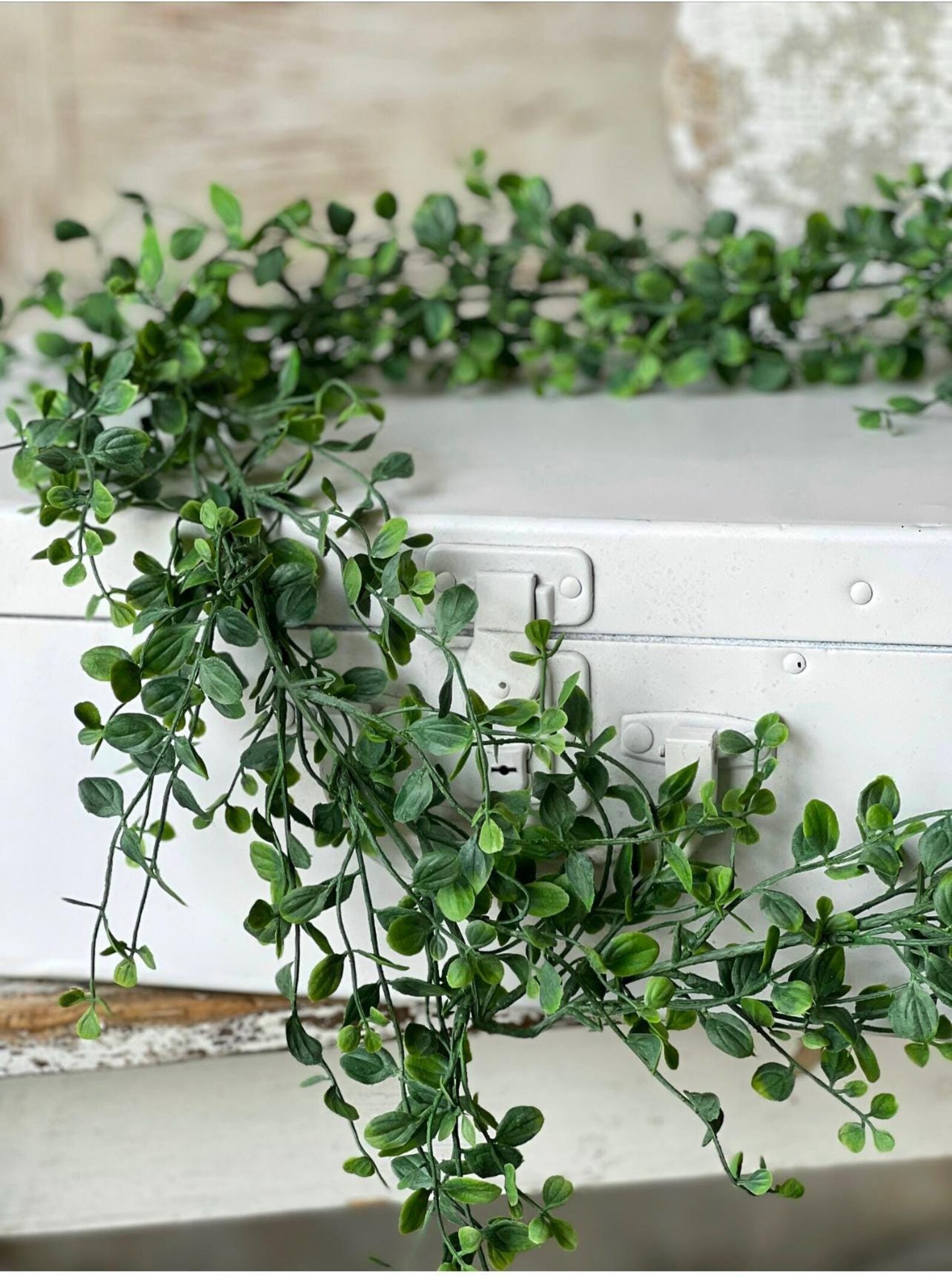 Greenery Vine Garland , Seraph Vine 6 Ft Long Greenery Garland, Plastic ...