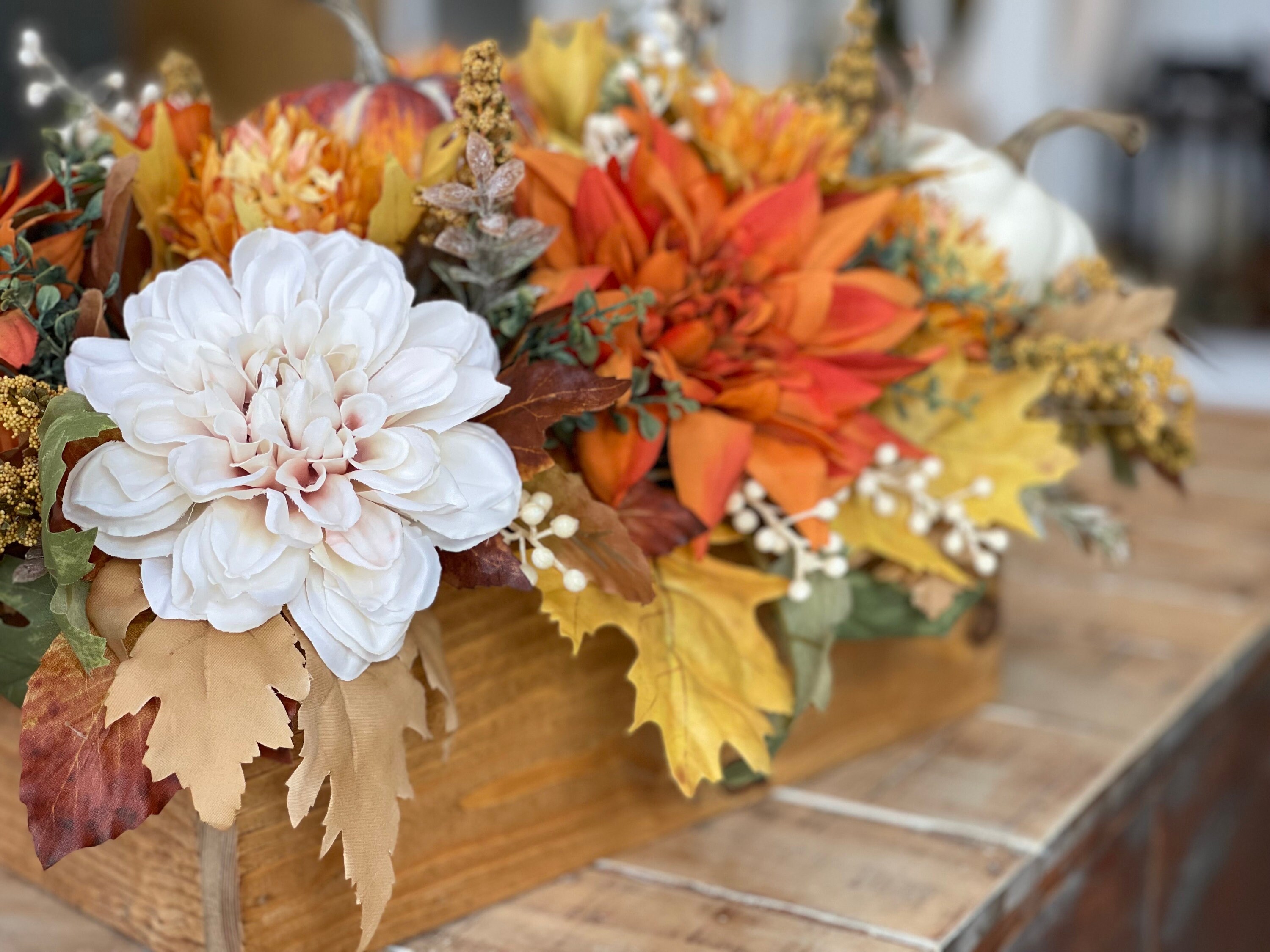 Artificial fall flower arrangements store