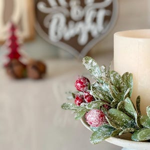 Farmhouse Christmas Winter Candle Ring, Farmhouse Christmas Decoration ...