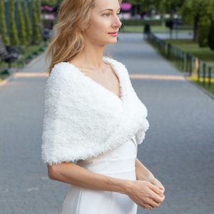 Knit Infinity Cape PDF Knitting Pattern Easy Beginner Tutorial Faux Fur ...