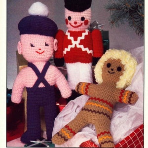 40 Crochet Patterns Vintage 80s Magazine Crochet Gala Christmas Tree ...