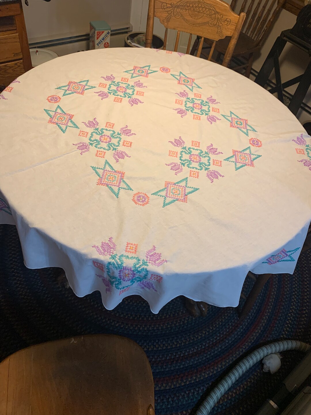 Vintage Hand Embroidered Tablecloth 54round Cottage Core Granny Chic ...