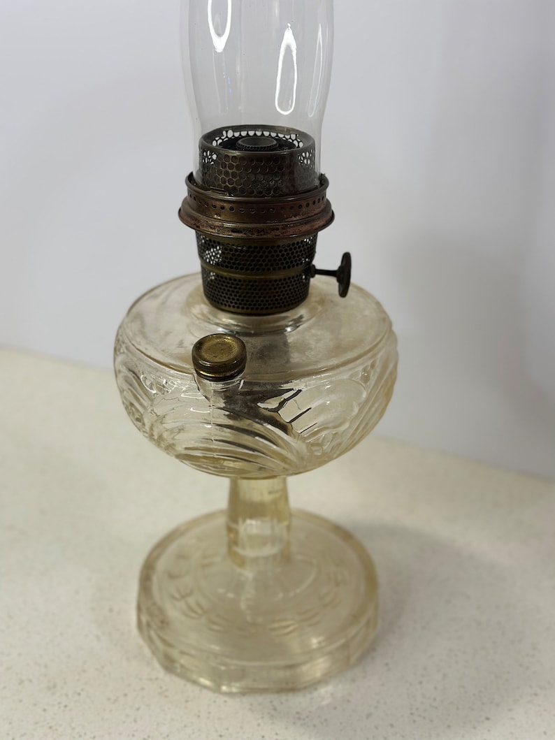 Antique Nu-type Model B Aladdin by the Mantle Lamp Co. in Washington ...