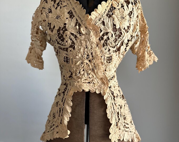 Stunning 1800s Edwardian Era Gold and Camel Battenburg Lace Petal ...