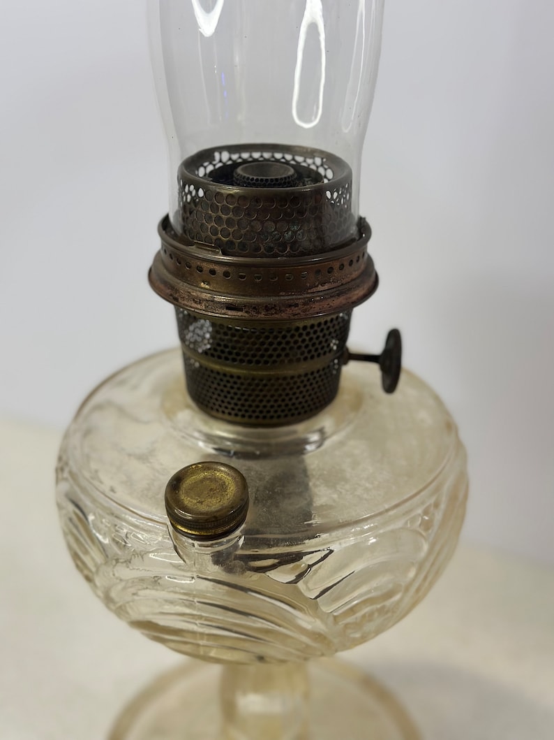 Antique Nu-type Model B Aladdin by the Mantle Lamp Co. in Washington ...