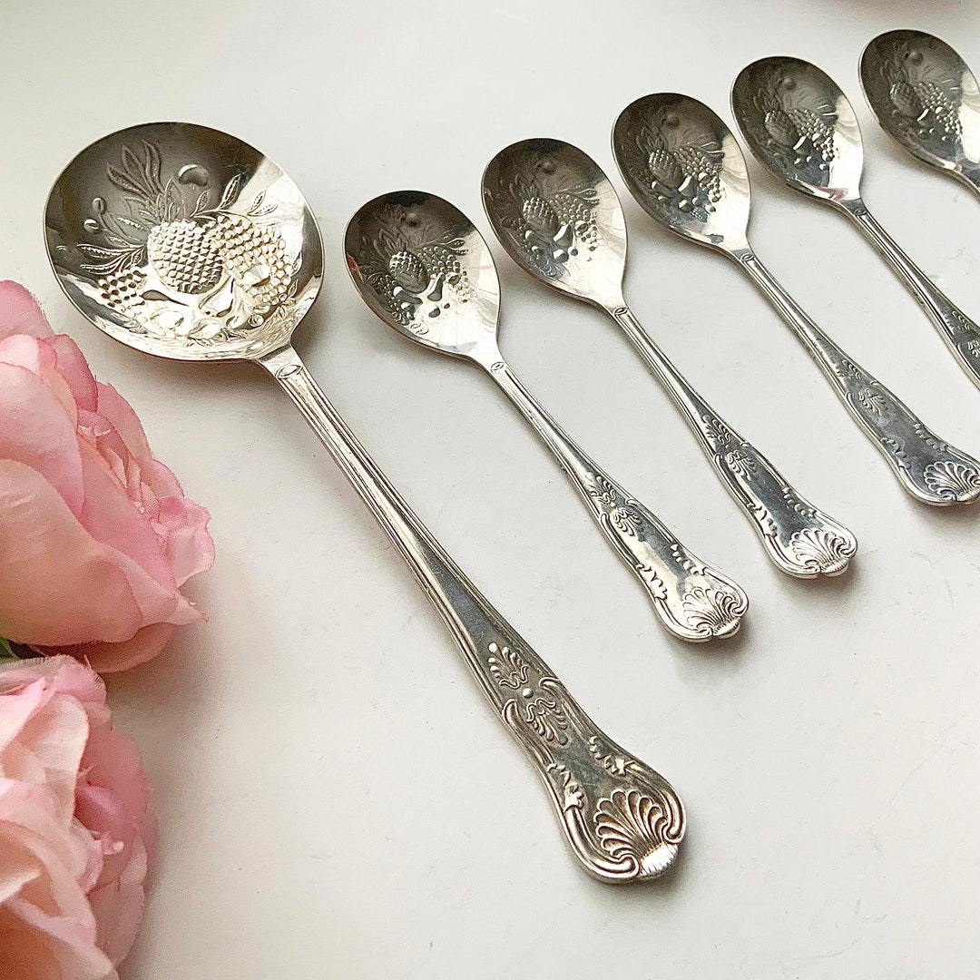 Vintage Kings Pattern Silver Plated Berry Spoon Set Made in England - Etsy